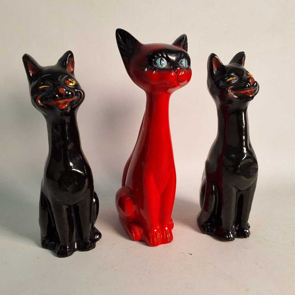 CAT FIGURES