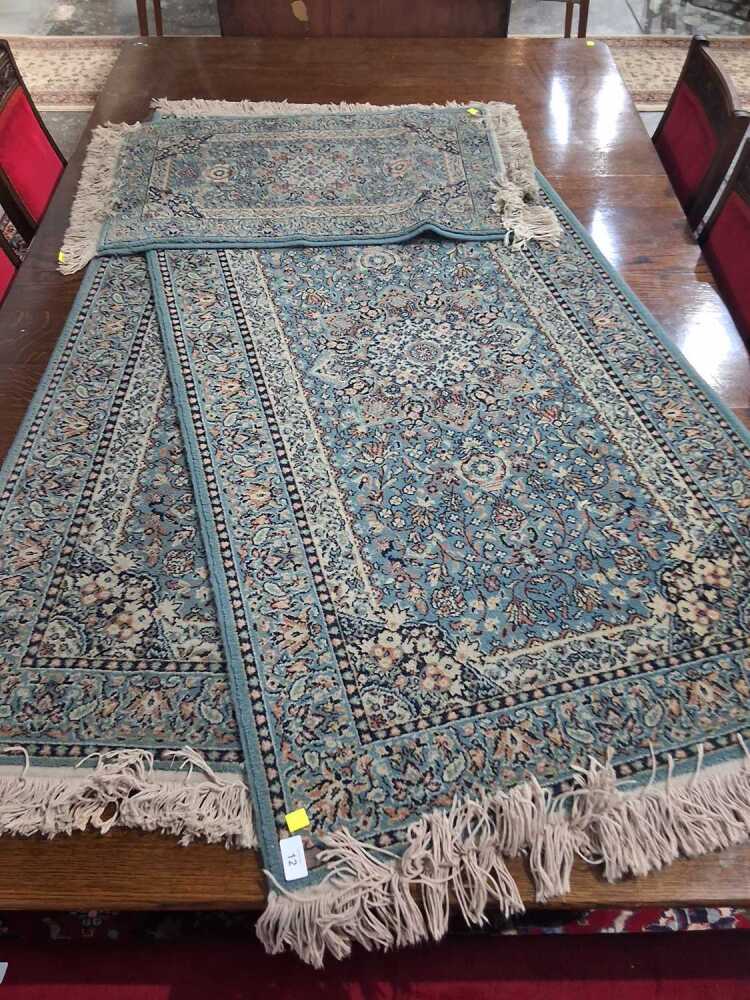 RUGS