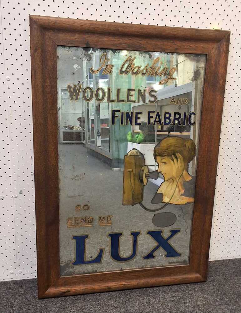 ADVERTISING MIRROR